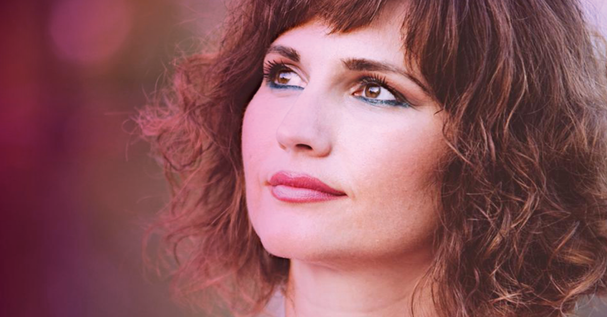 Podari si sebe - vikend delavnica ženske moči z Devi Mohan | Svetloba.si